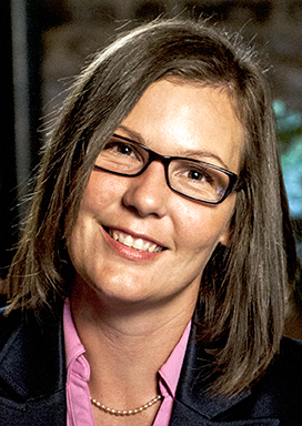 Stacy Pearsall | 50 Forward | Newhouse School Syracuse University